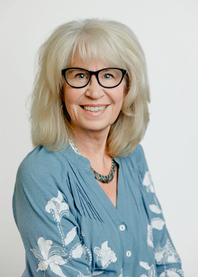 Cynthia (Tia) Larson, MD - Stellis Health